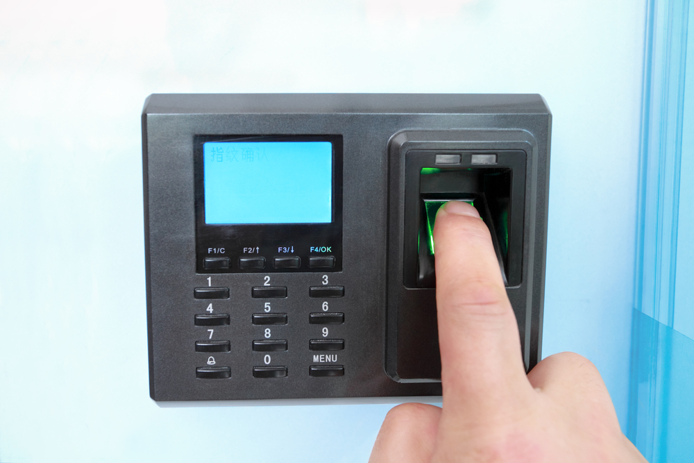 5 Ways Fingerprint Readers Can Help Your Business - Business Insights